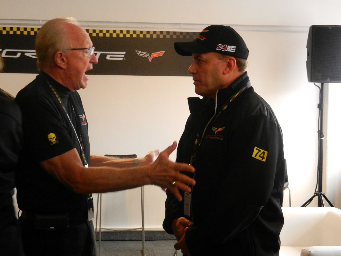 2014 Chevrolet Corvette Stingray - Autoweek detailed walk ...301 212 ...